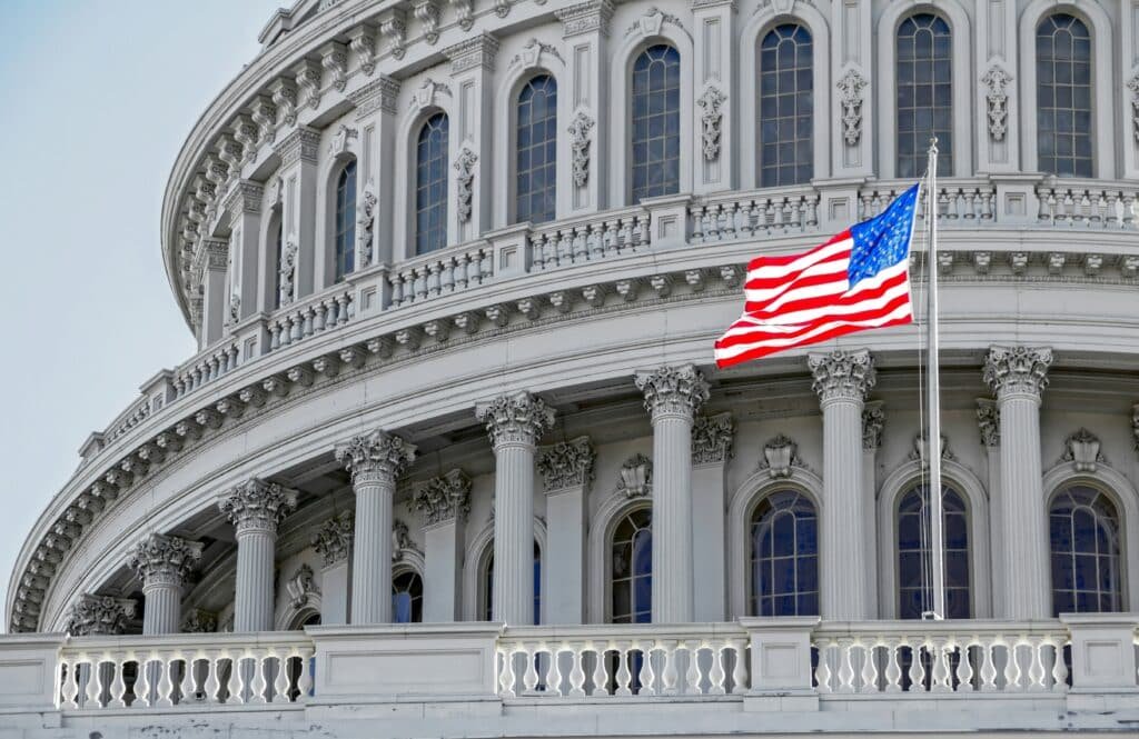 How the Three Branches of Government Work Together - World Reporter